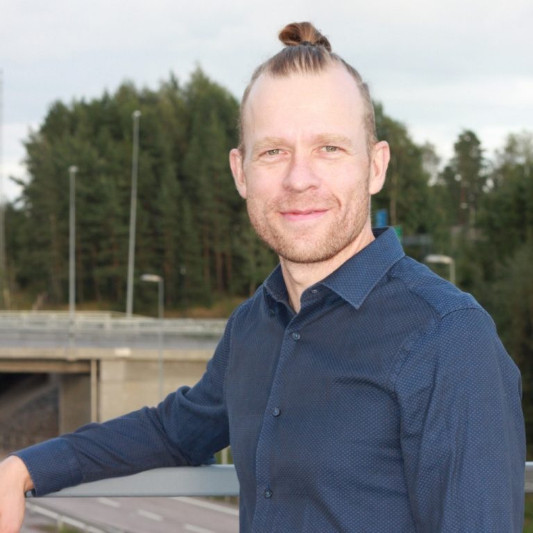 Tietoa meistä